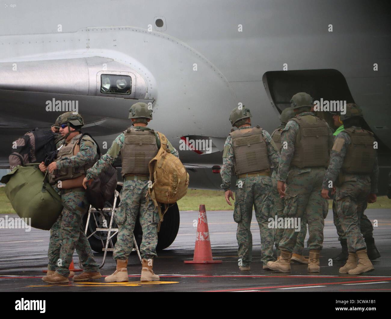 ARRIVAL OF MILITARY FORCES IN QUITO Quito, Friday, October 10, 2025 ...