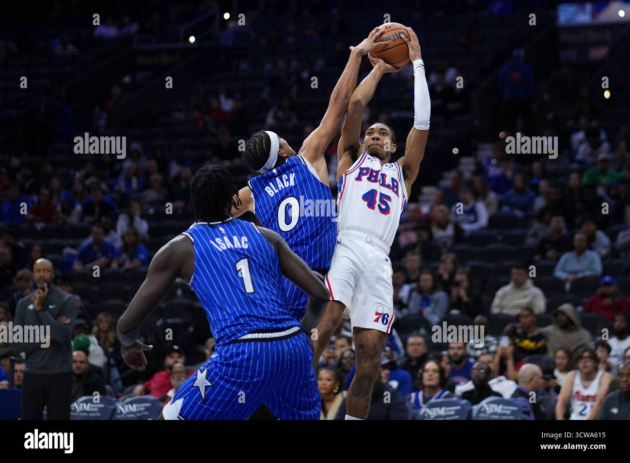 Philadelphia 76ers' Hunter Sallis (45) goes up for a shot against ...