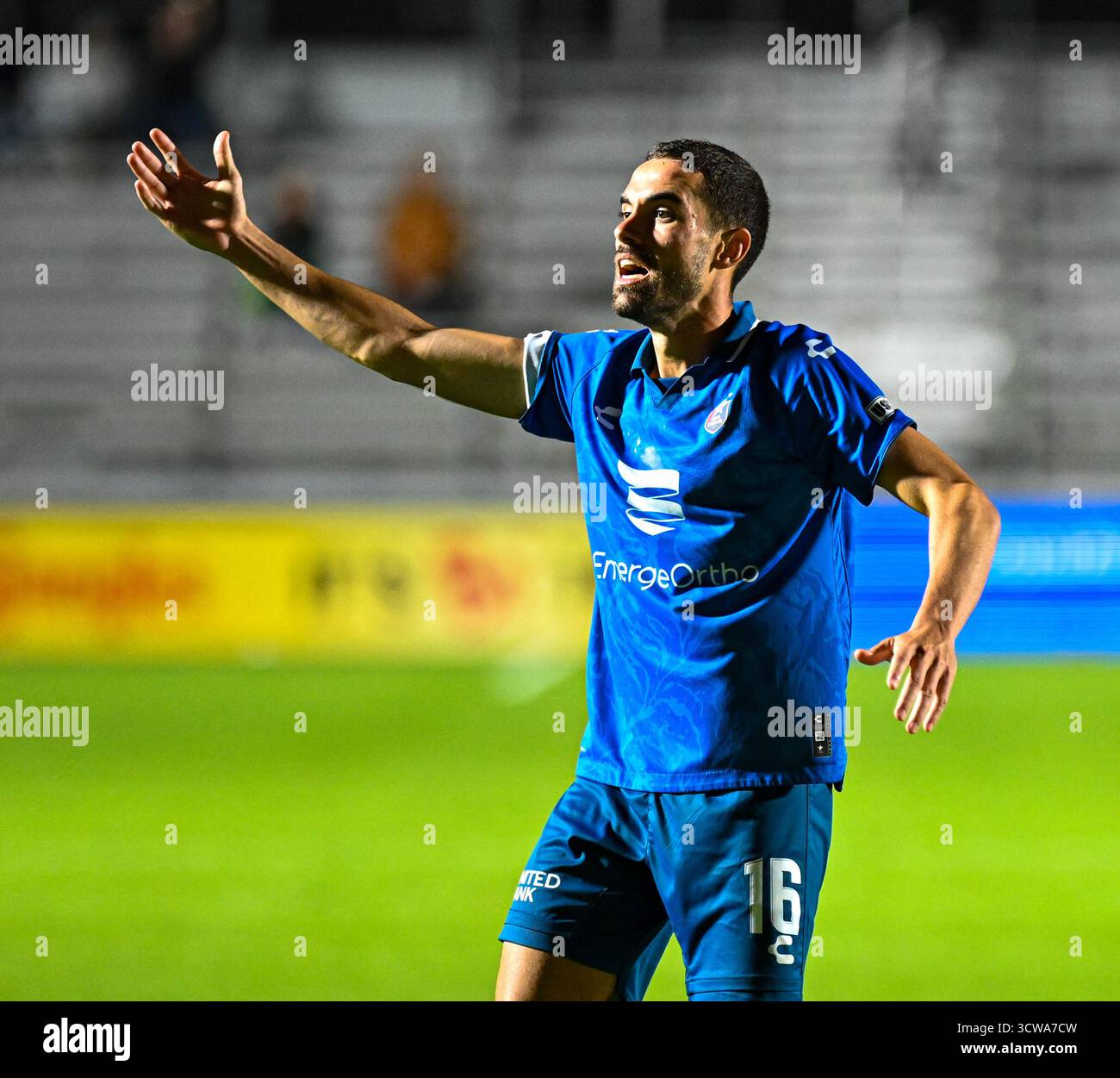 Durham, North Carolina, USA. 10th Oct, 2025. North Carolina FC ...