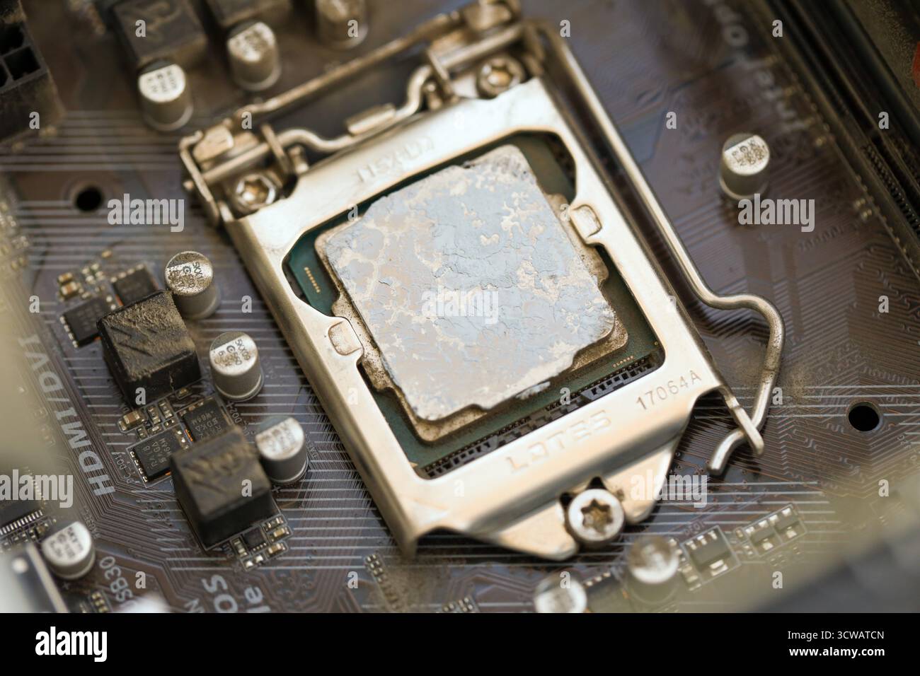 Old thermal paste chip gpu hi-res stock photography and images - Alamy