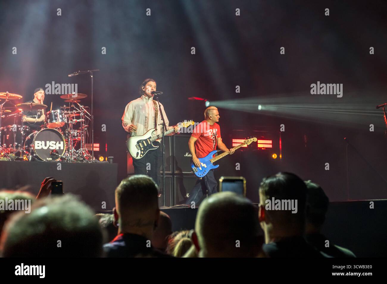 Die britische Rockband Bush eröffnet den Abend in der Quarterback ...