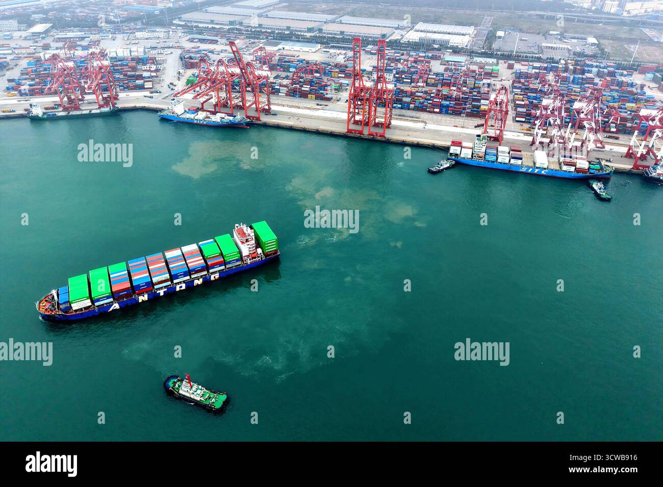 QINGDAO, CHINA - OCTOBER 11, 2025 - A cargo ship loaded with foreign ...