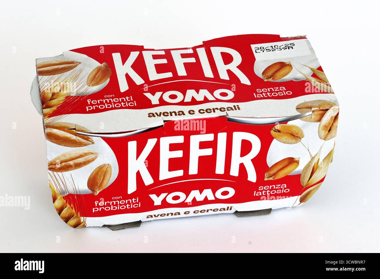 Yomo Yogurt Kefir with Probiotic Ferments, Italian fermented milk ...