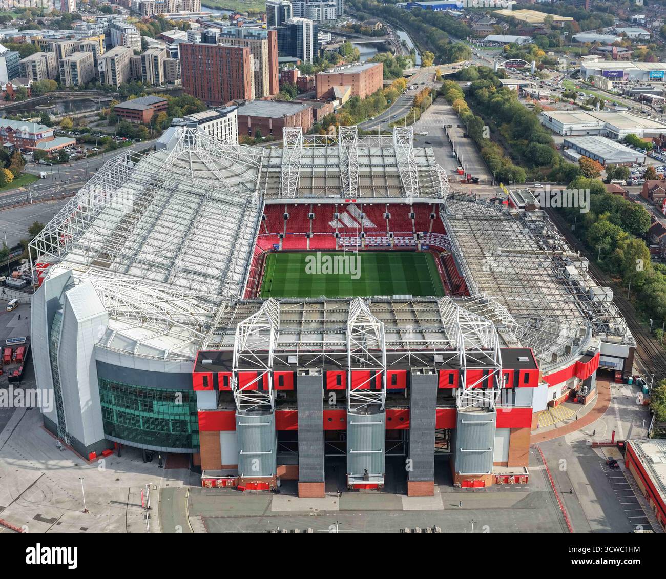 An aerial general view of Old Trafford during the 2025 Betfred Super ...