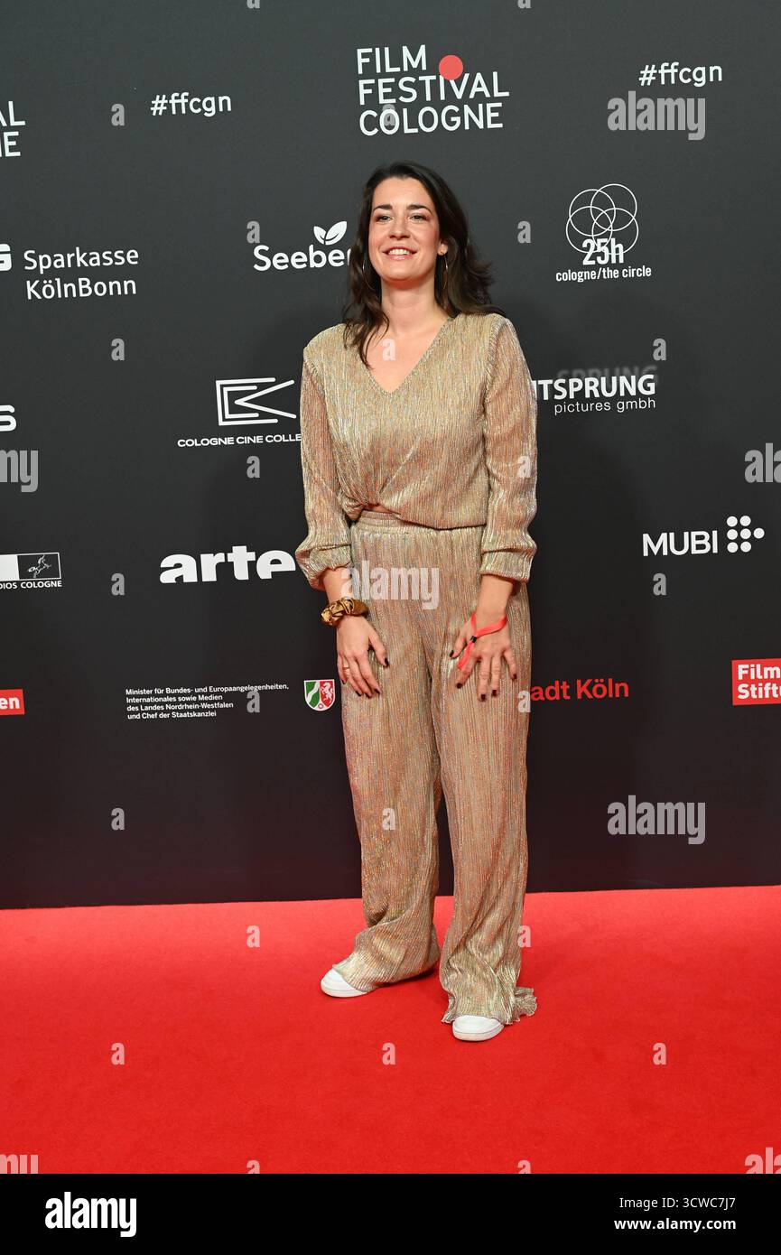 Schauspielerin Sarah V. Zielke, geb. Bogen kommt zur Eröffnung des Film ...