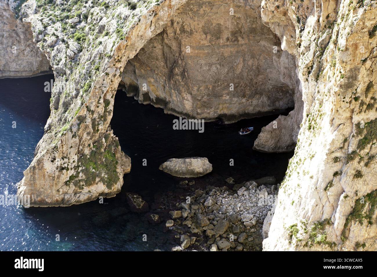 Blue grotto south coast hi-res stock photography and images - Alamy