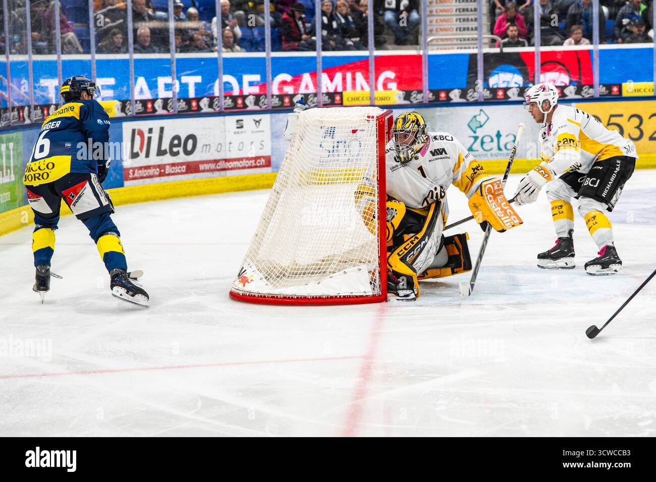 10/10/2025, Ambri, Gottardo Arena, NL: HC Ambri-Piotta - HC Ajoie, #1 ...