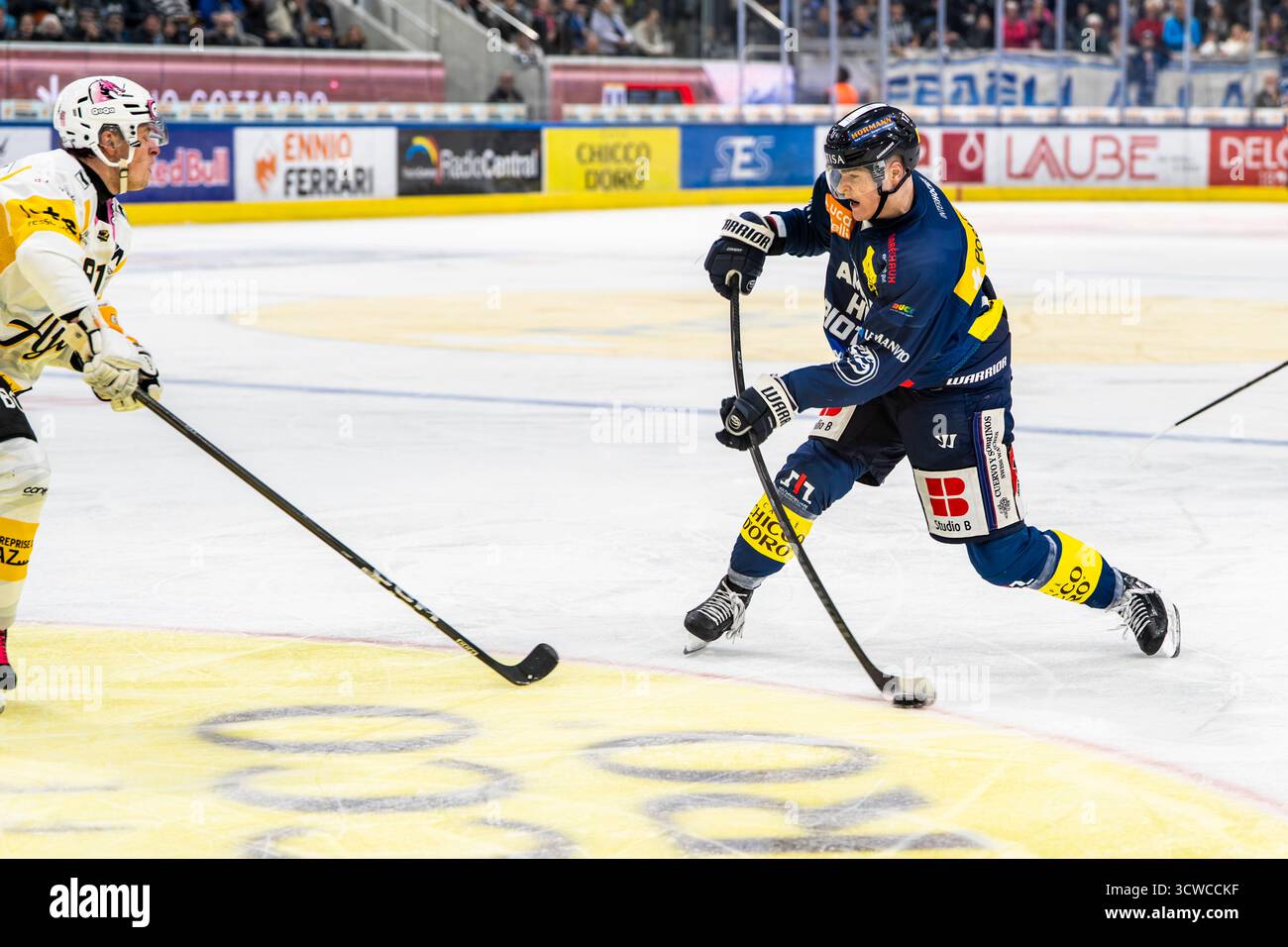 10/10/2025, Ambri, Gottardo Arena, NL: HC Ambri-Piotta - HC Ajoie, #17 ...