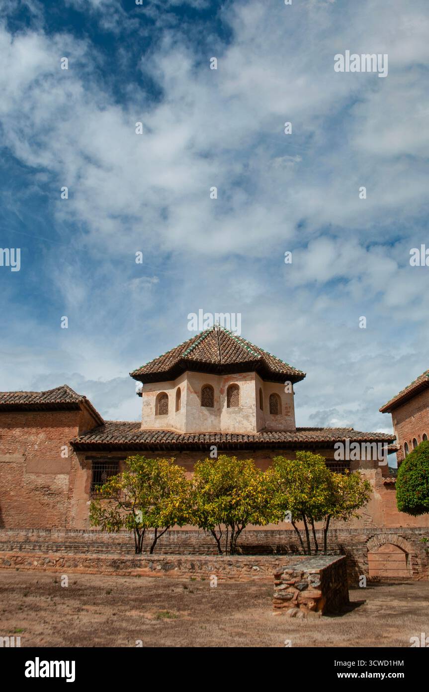 Granada, Spain: The Generalife, 14th century summer palace and country ...