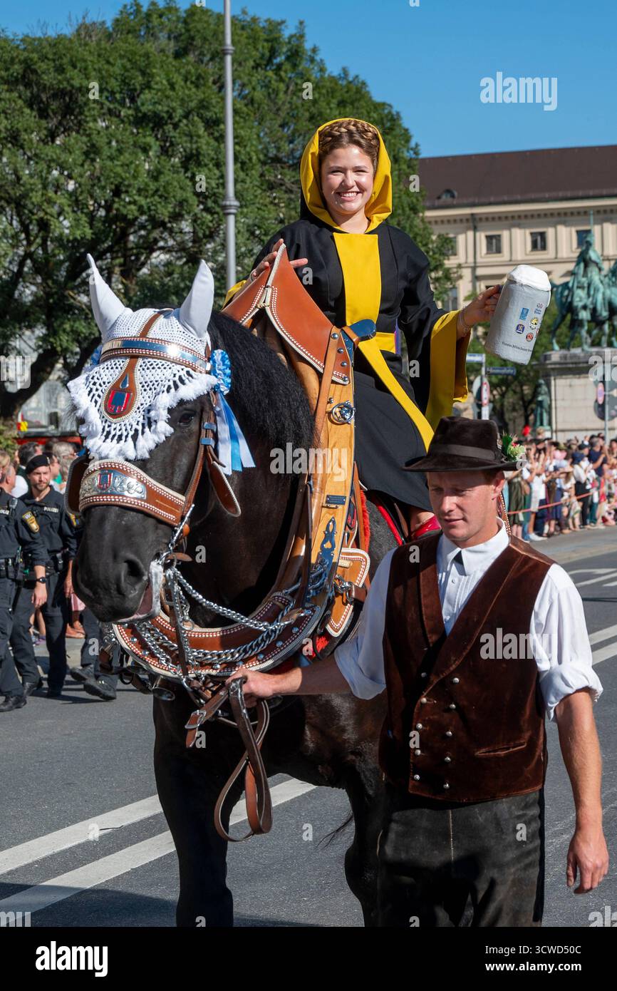 Muenchen, 190. Muenchner Oktoberfest, Trachten -und Schuetzenzug ...