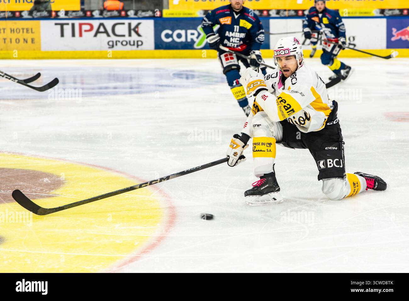 10/10/2025, Ambri, Gottardo Arena, NL: HC Ambri-Piotta - HC Ajoie, #74 ...