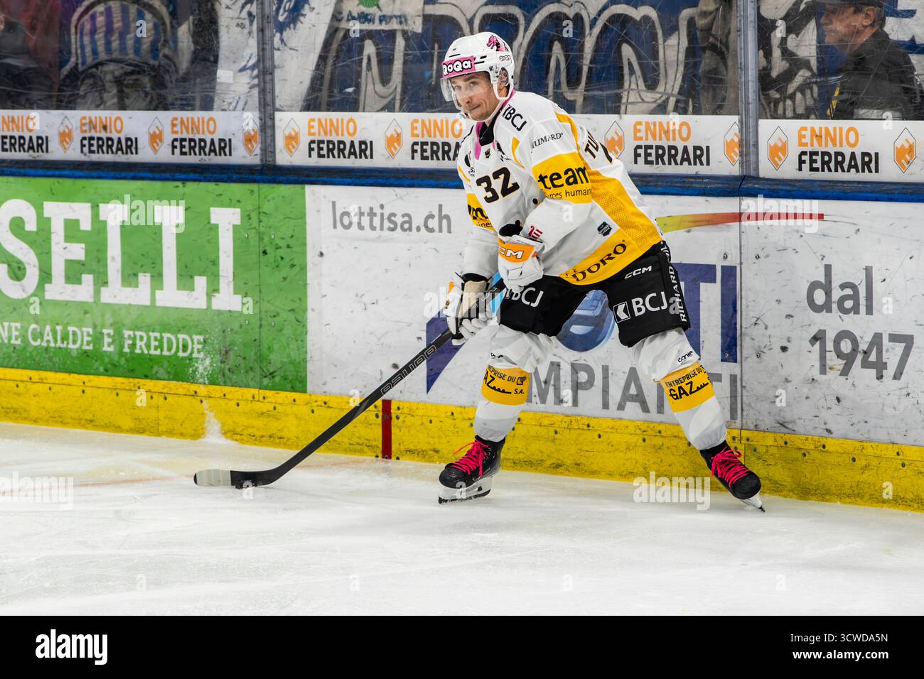 10/10/2025, Ambri, Gottardo Arena, NL: HC Ambri-Piotta - HC Ajoie, #32 ...