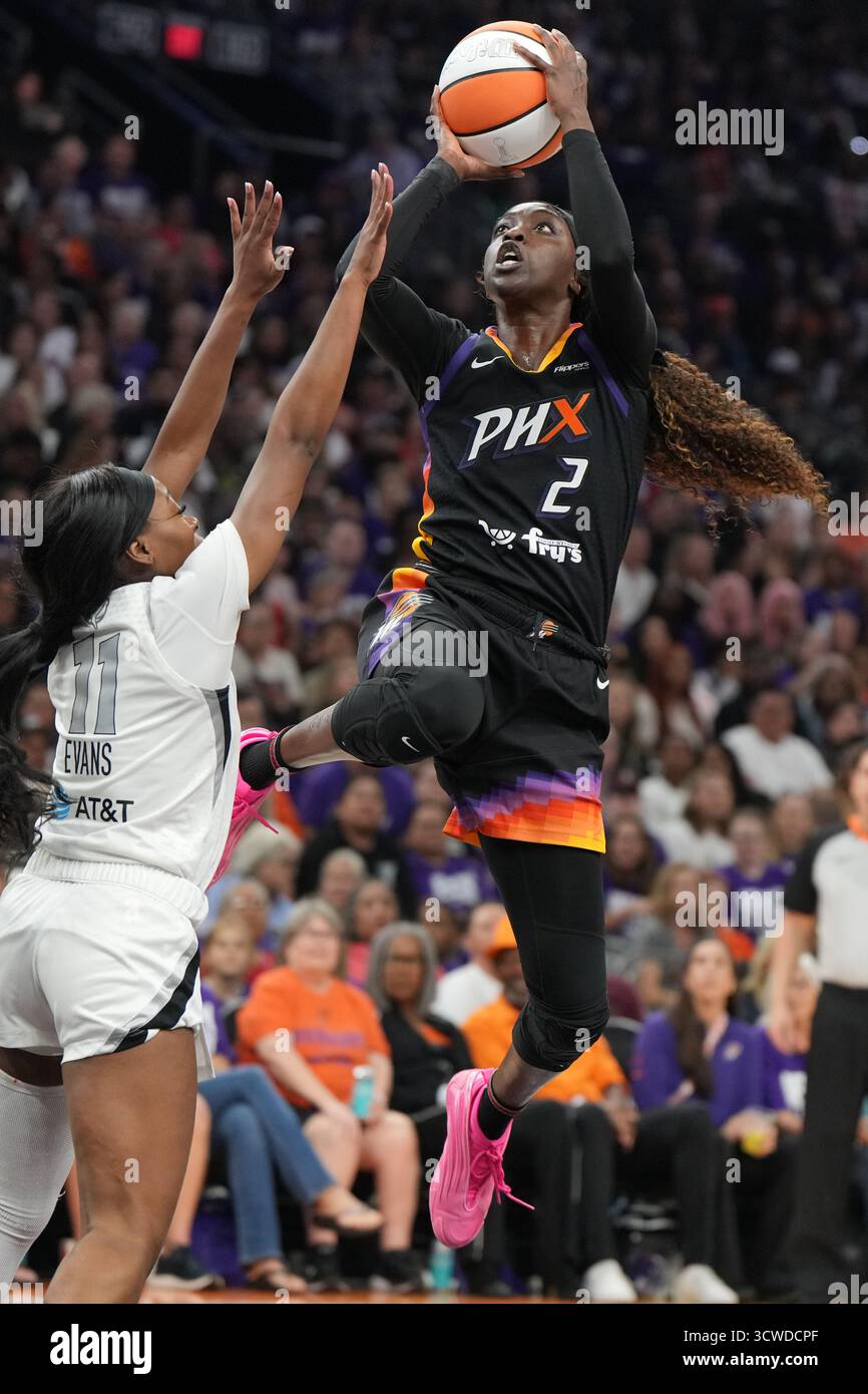 Phoenix Mercury guard Kahleah Copper (2) against the Las Vegas Aces ...