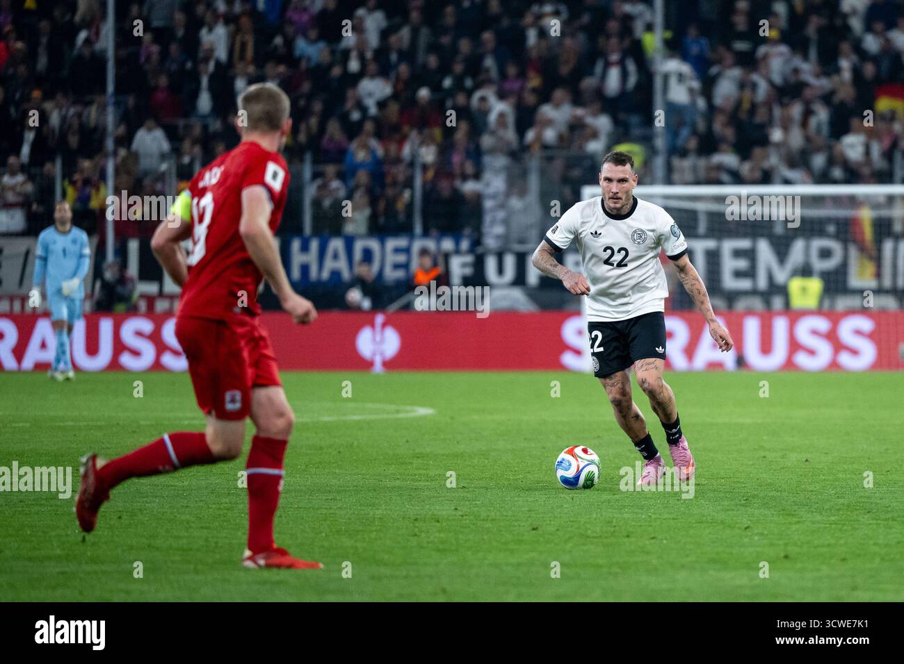 David Raum (Deutschland, #22) am Ball, GER, Deutschland vs. Luxemburg ...
