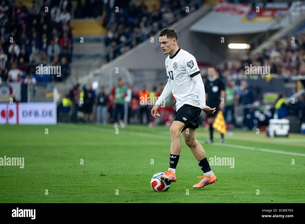 Florian Wirtz (Deutschland, #17) am Ball, GER, Deutschland vs ...