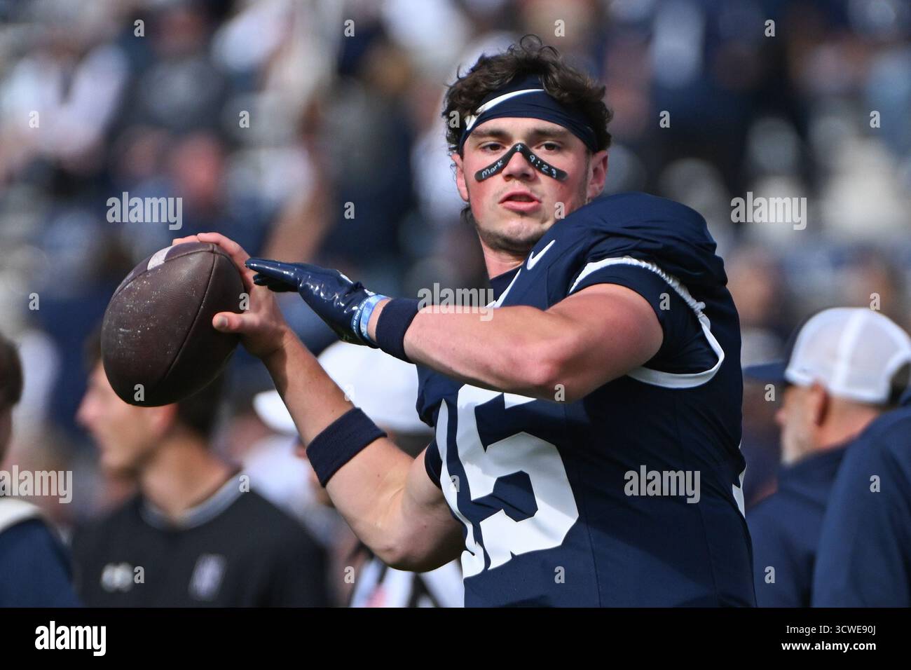 Penn State quarterback Drew Allar (15) warms up for an NCAA college ...