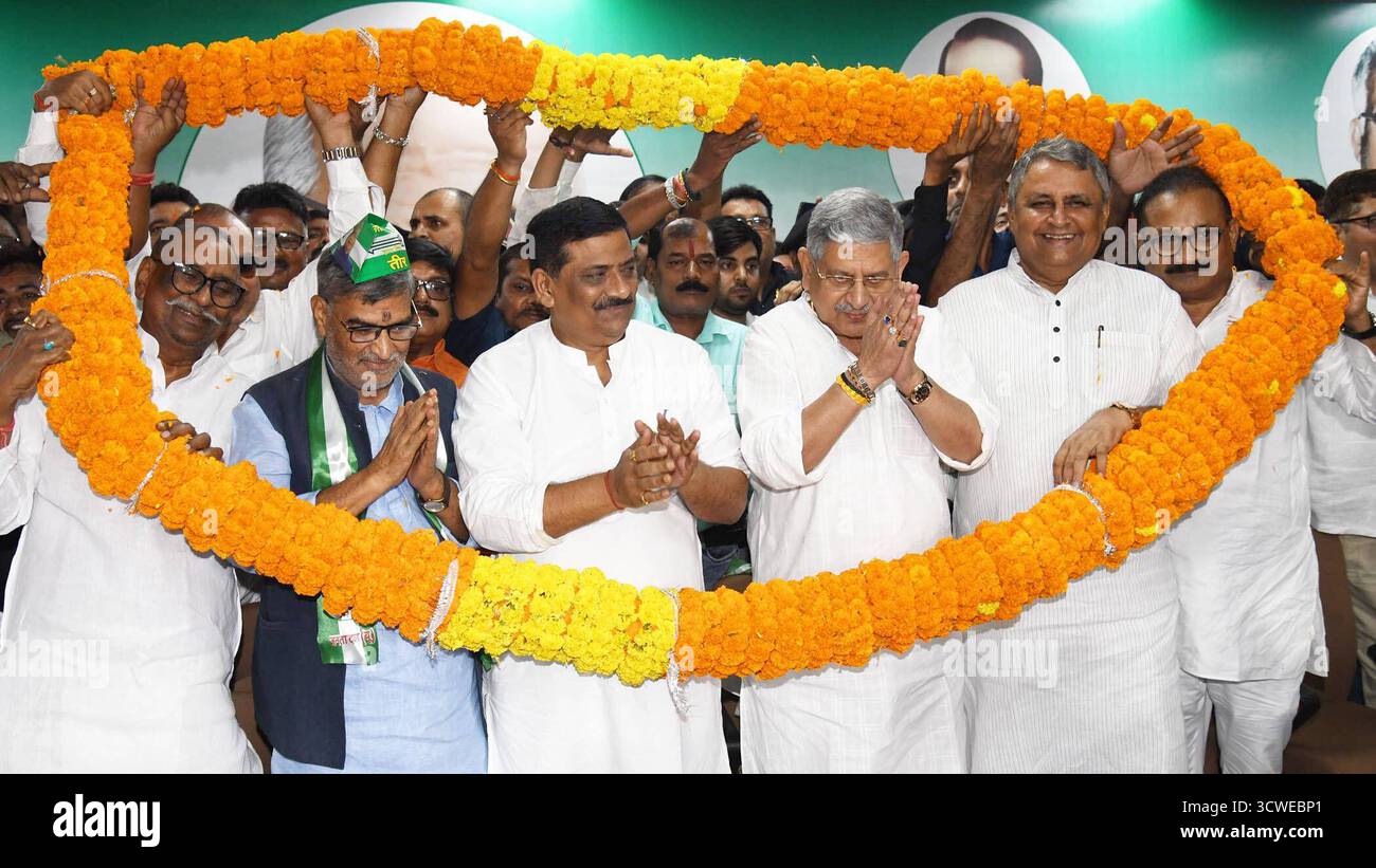 Mp sanjay singh hi-res stock photography and images - Alamy