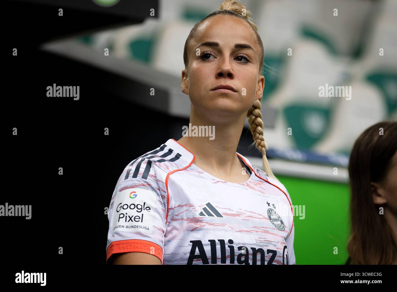 Wolfsburg, Germany. 11th Oct, 2025. Giulia Gwinn of Bayern München seen ...