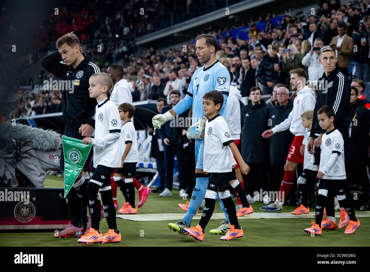 Joshua Kimmich (Deutschland, #06), Oliver Baumann (Deutschland, #01 ...