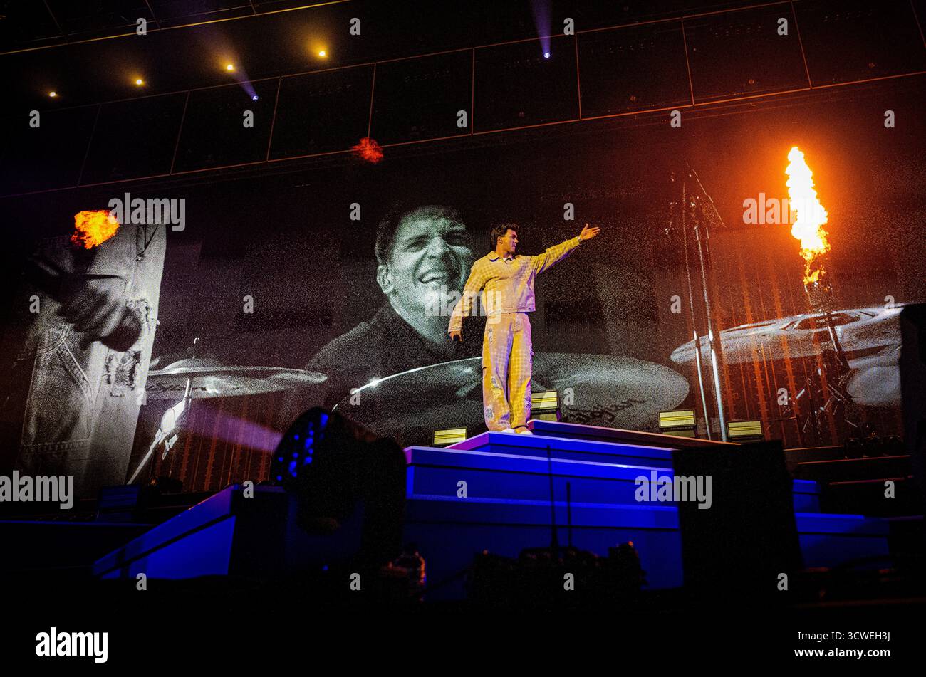 ROTTERDAM - Singer Flemming performing at Rotterdam Ahoy. It's his ...