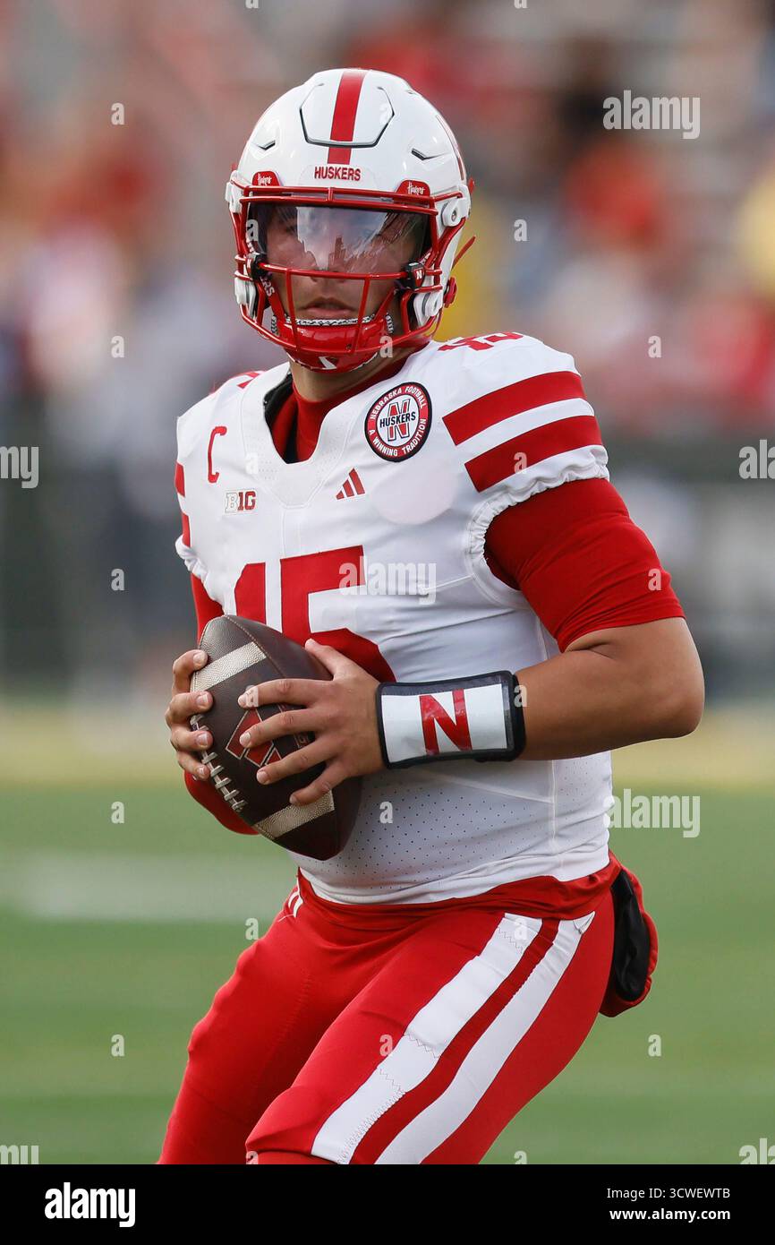 Nebraska quarterback Dylan Raiola (15) looks to pass during the first ...