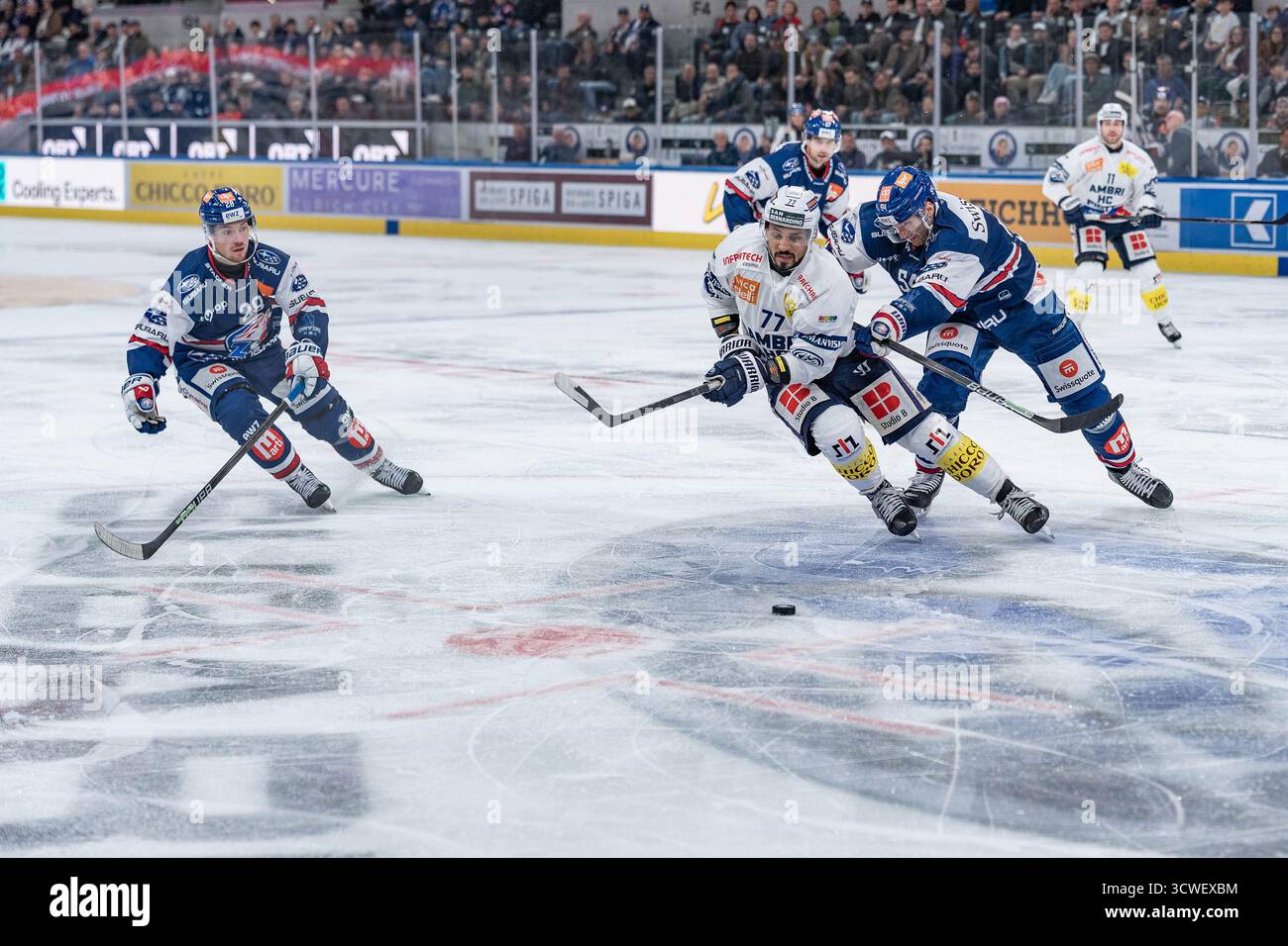 11/10/2025, Zurich, Swiss Life Arena, NL: ZSC Lions - HC Ambri-Piotta ...