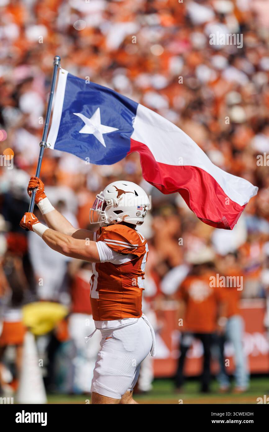 DALLAS, TX - OCTOBER 11: defensive end Colton Vasek (92) of the Texas ...