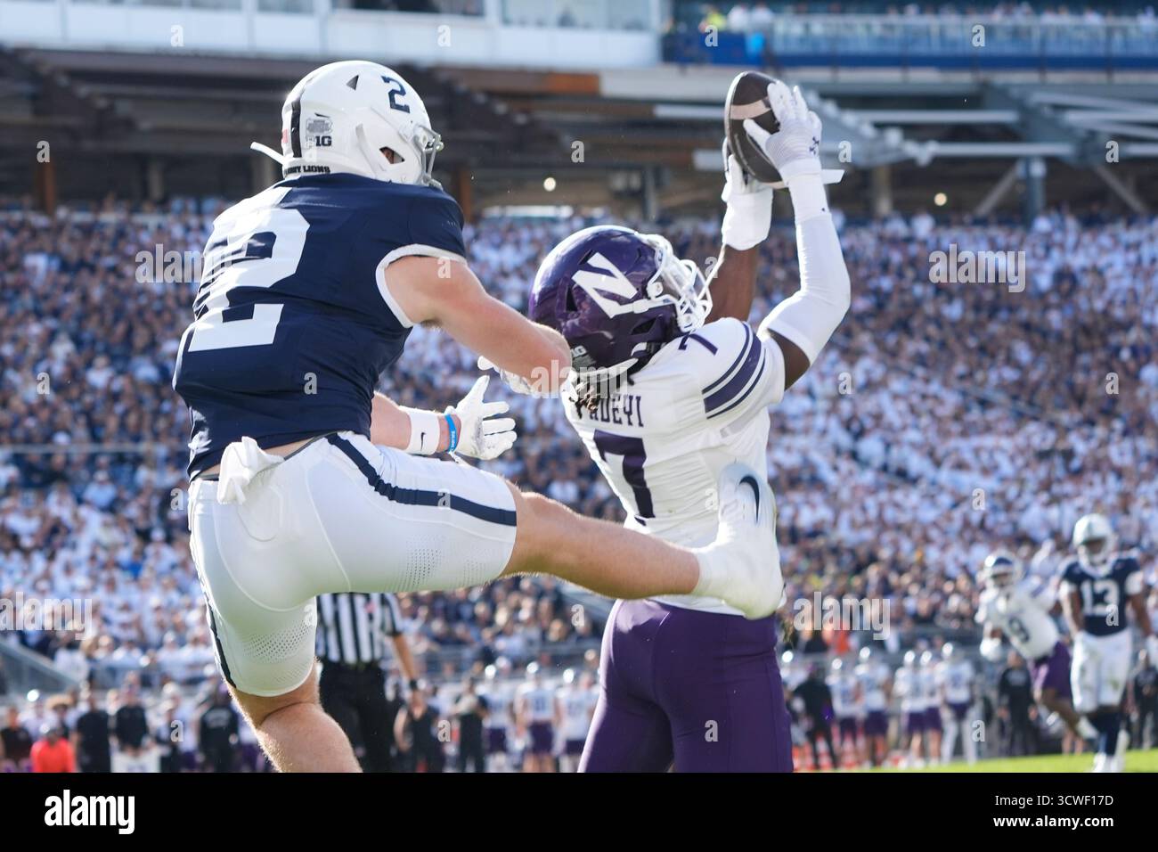 UNIVERSITY PARK, PA - OCTOBER 11: Northwestern Wildcats Defensive Back ...