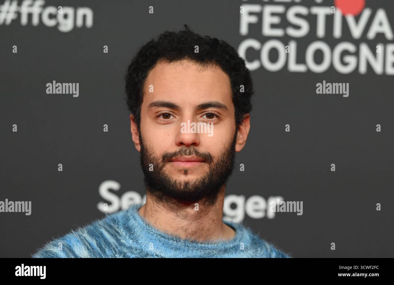 Schauspieler Mehdi Meskar kommt zum Screening des Films Hysteria im ...