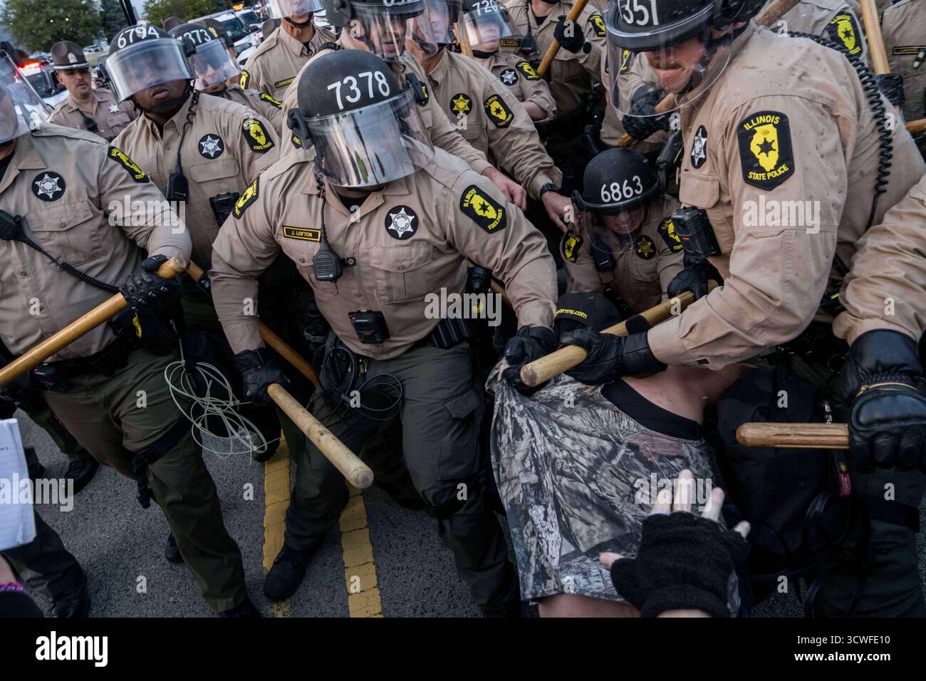 Illinois State Police move in to make detentions after declaring an ...