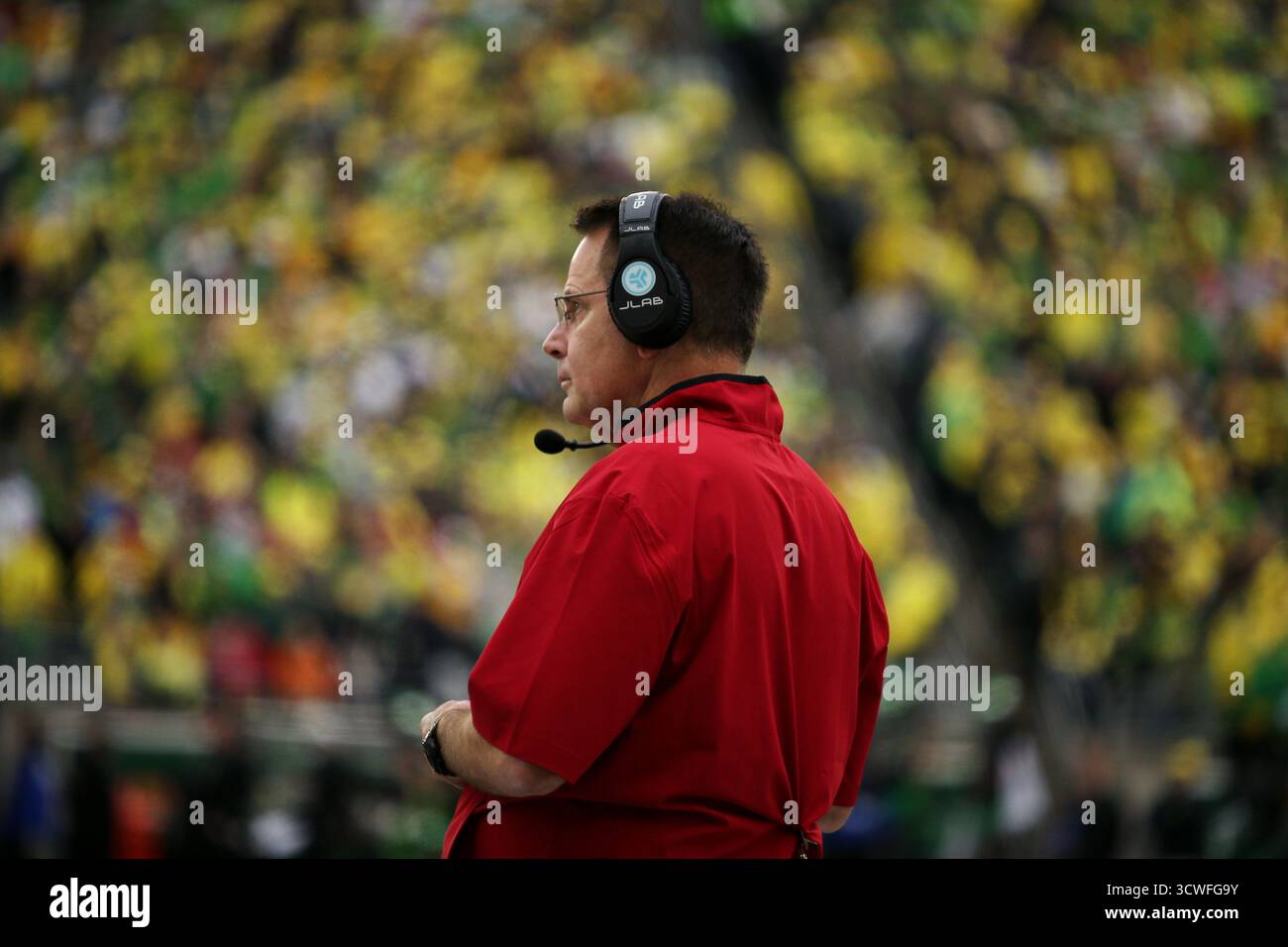 Indiana head coach Curt Cignetti watches the second half of an NCAA ...