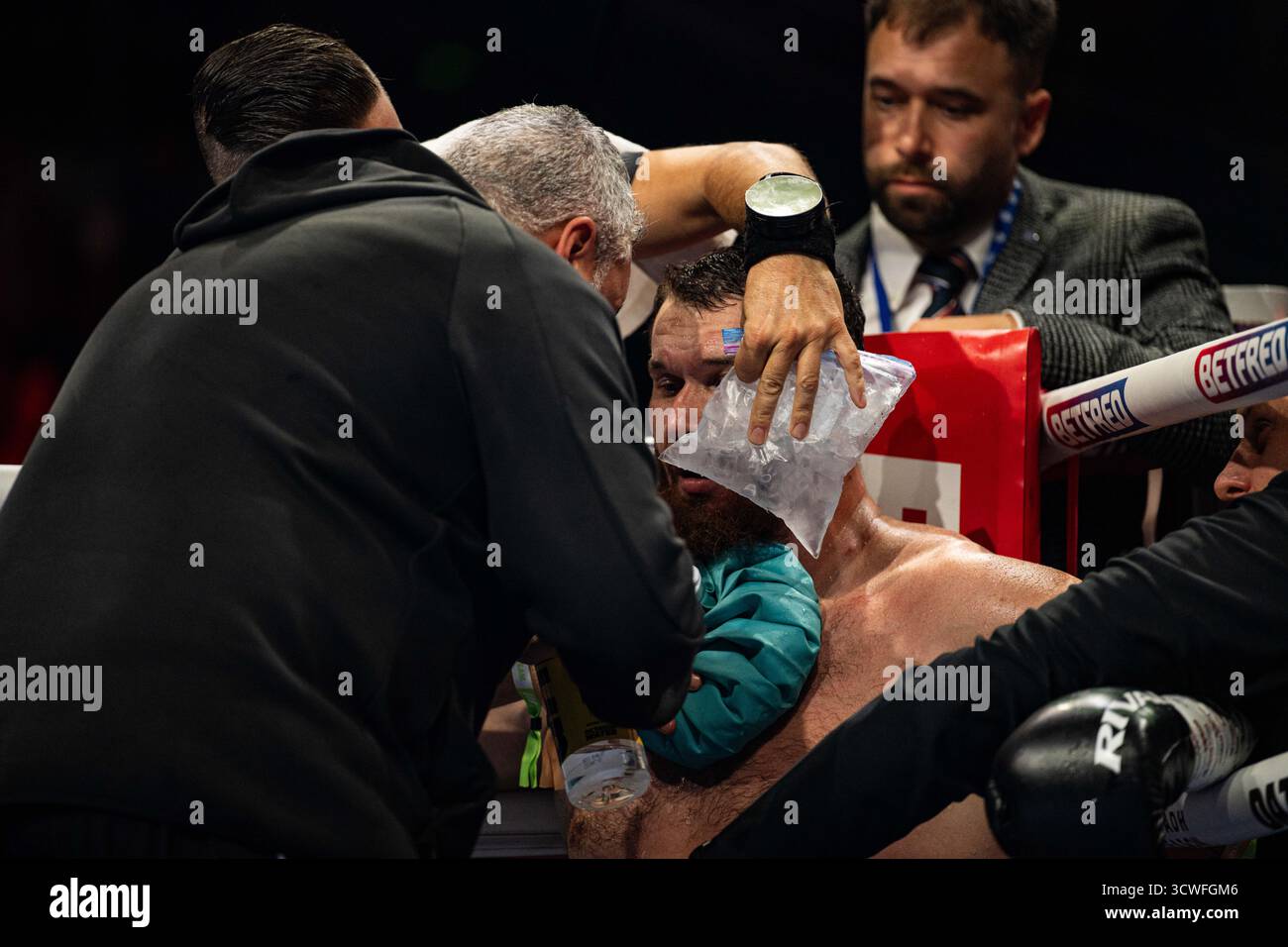 Utilita Arena, Sheffield, UK. 11th Oct, 2025. Matchroom Boxing, Dave ...