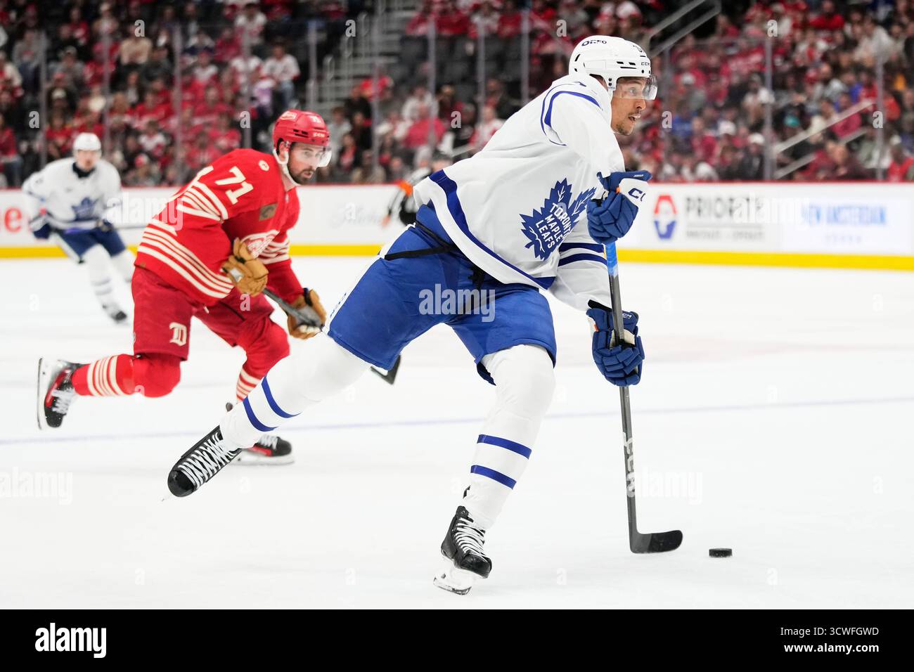 Toronto Maple Leafs center Dakota Joshua, right, shoots near Detroit ...