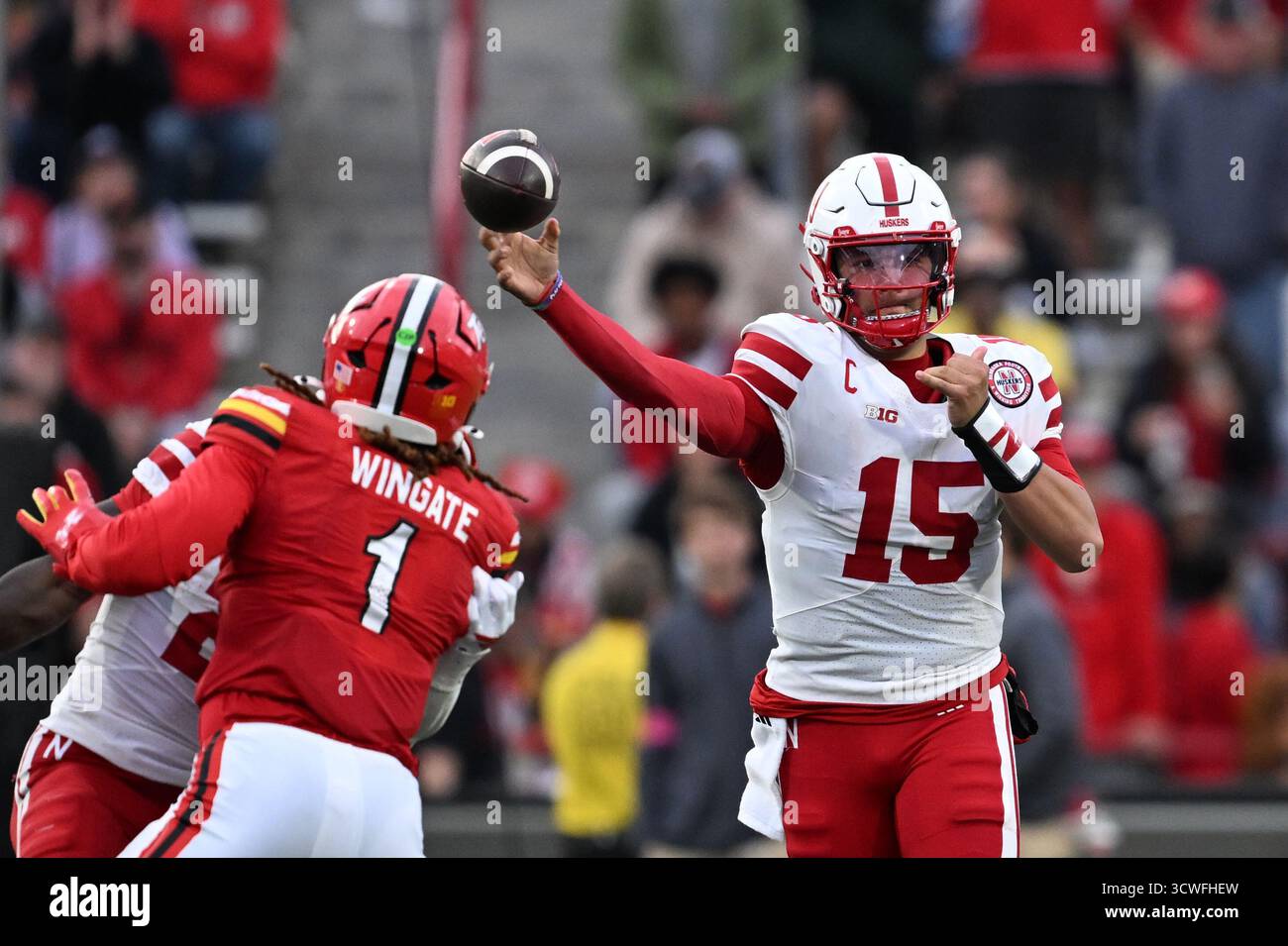 Nebraska quarterback Dylan Raiola (15) throws against Maryland during ...