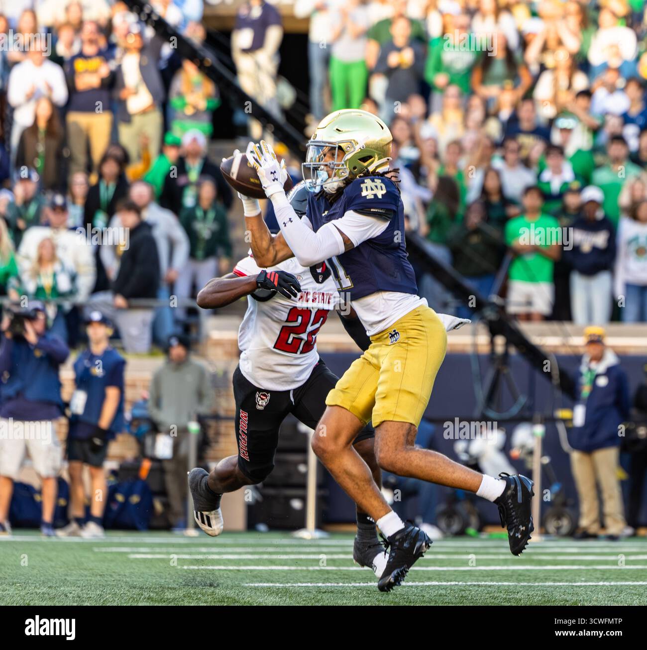 October 11 2025 notre hi-res stock photography and images - Alamy