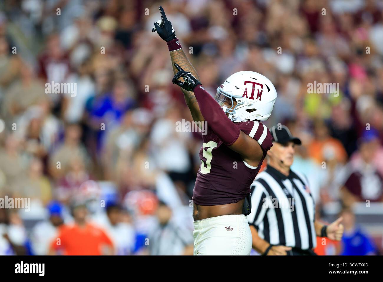 COLLEGE STATION, TX - OCTOBER 11: Texas A&M Aggies defensive end ...