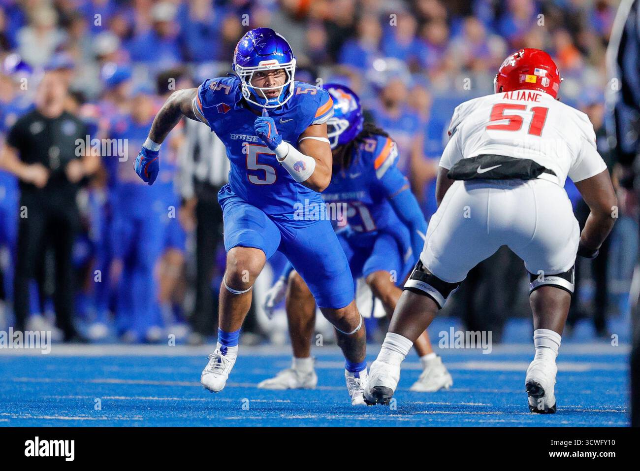 Boise State defensive end Jayden Virgin-Morgan (5) rushes against New ...