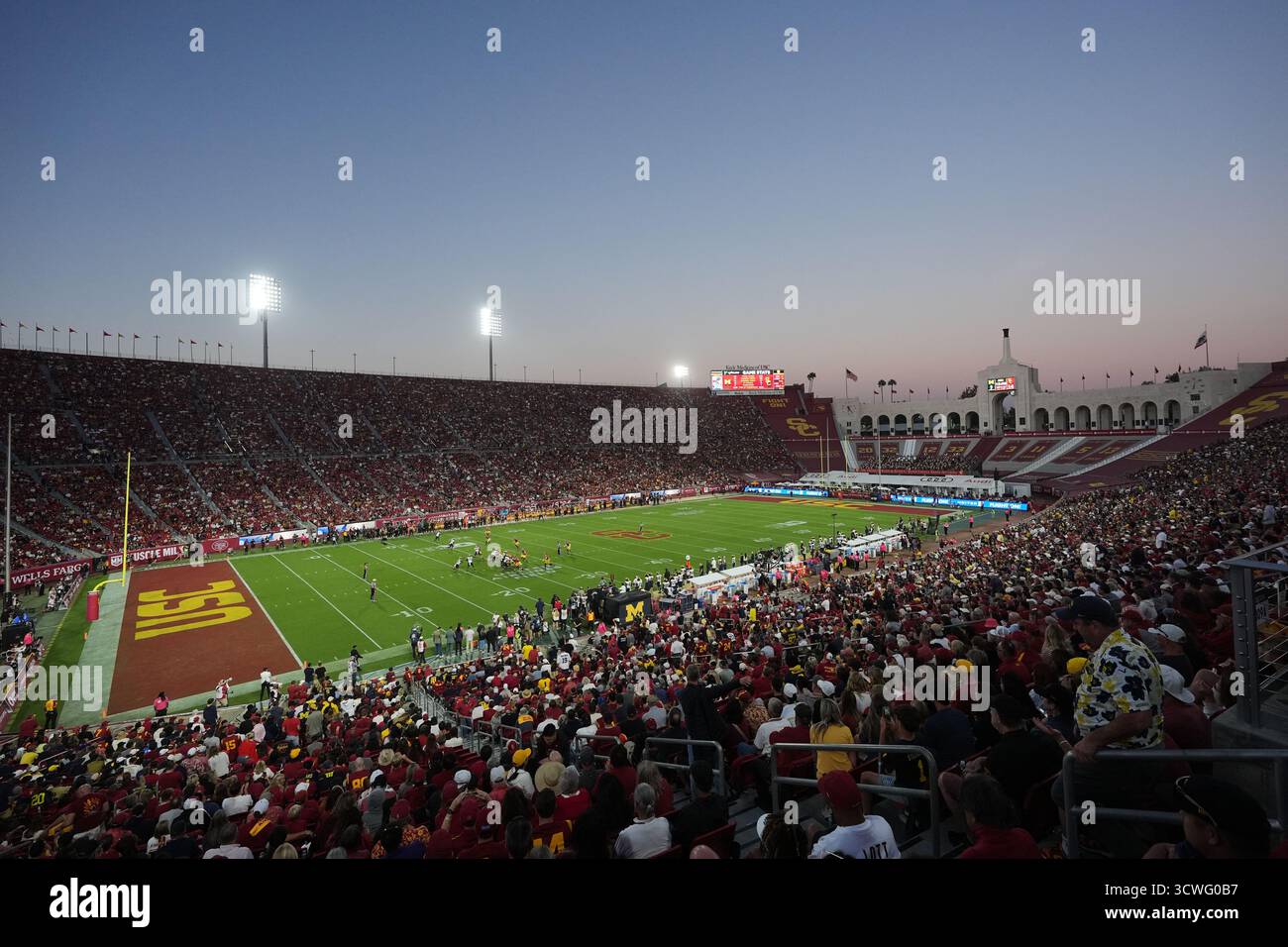 An general view of the Los Angeles Coliseum during the second half of ...