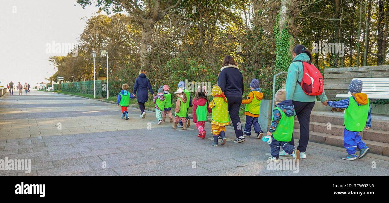 Kindergarten Spaziergang - hier gesehen am 23.05.2025 auf der ...