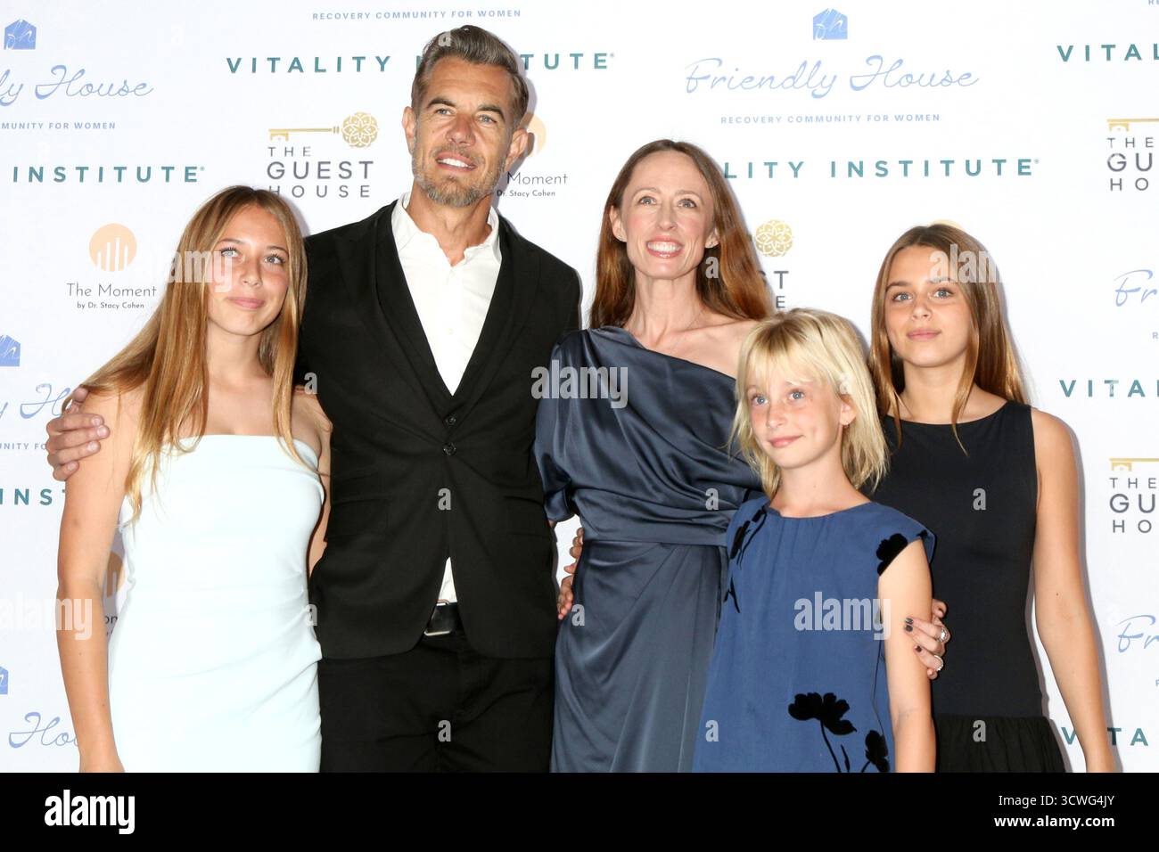 Century City, USA. 11, October, 2025. Pictured left to right, Nick ...