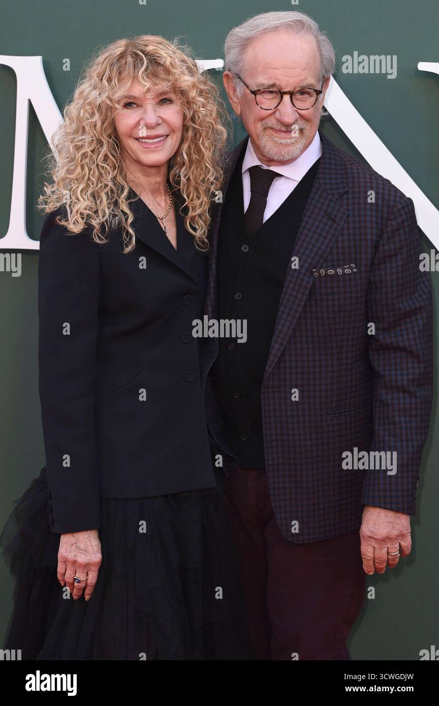 Kate Capshaw mit Ehemann Steven Spielberg bei der Premiere des ...