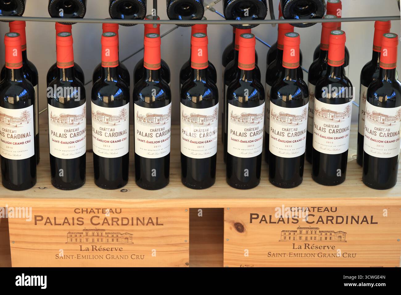 Saint-Émilion wine and vineyard. The Château Palais Cardinal Saint ...