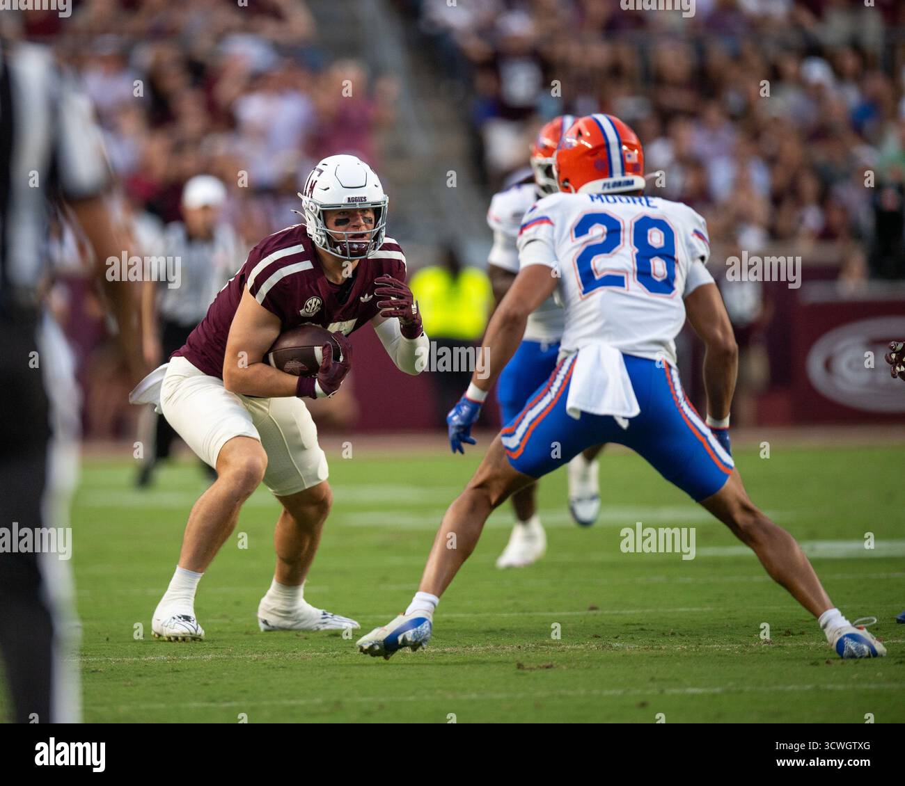 Texas A&M tight end Nate Boerkircher (87) catches a pass against ...