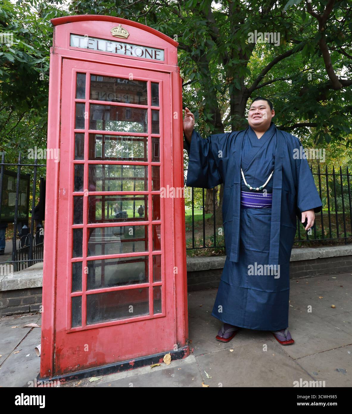 Sumo wrestler Yokozuna Onosato walks around the streets of London, UK ...
