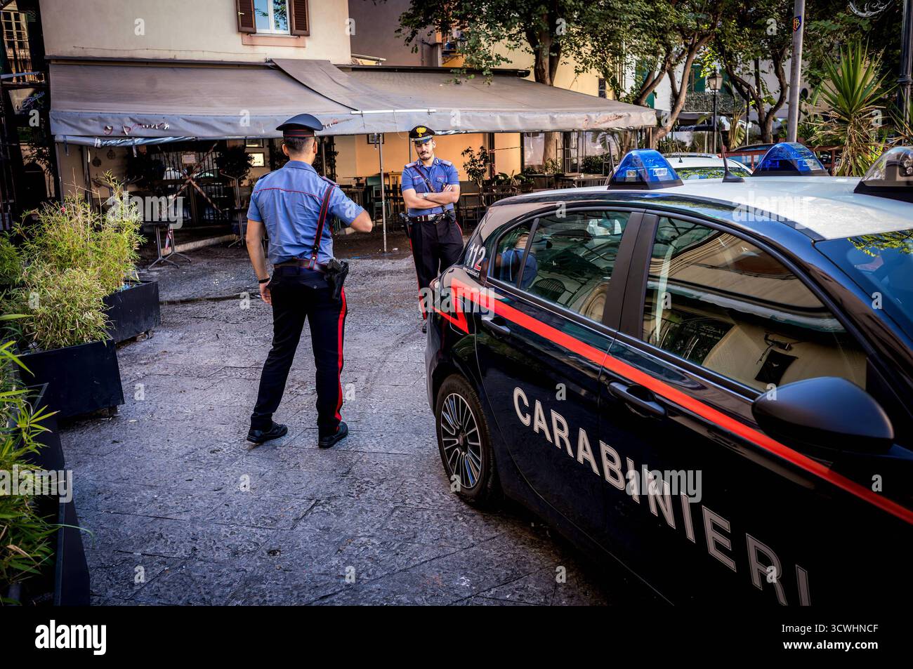 Palermo, young man tries to stop a beating but is killed. PALERMO ...