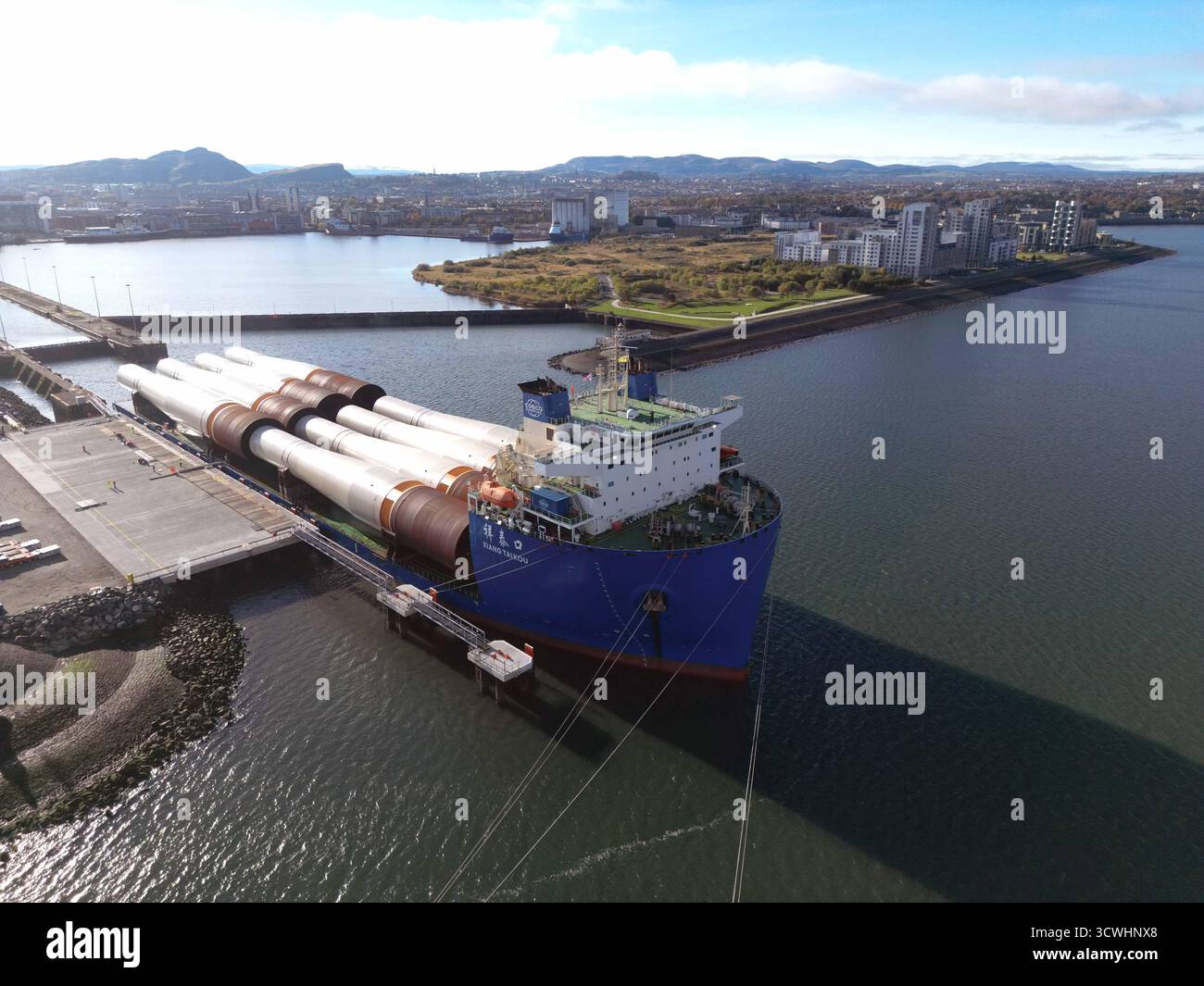 UK: Mv Xiang Tai Kou, Edinburgh, 12 October 2025 UK: Mv Xiang Tai Kou ...