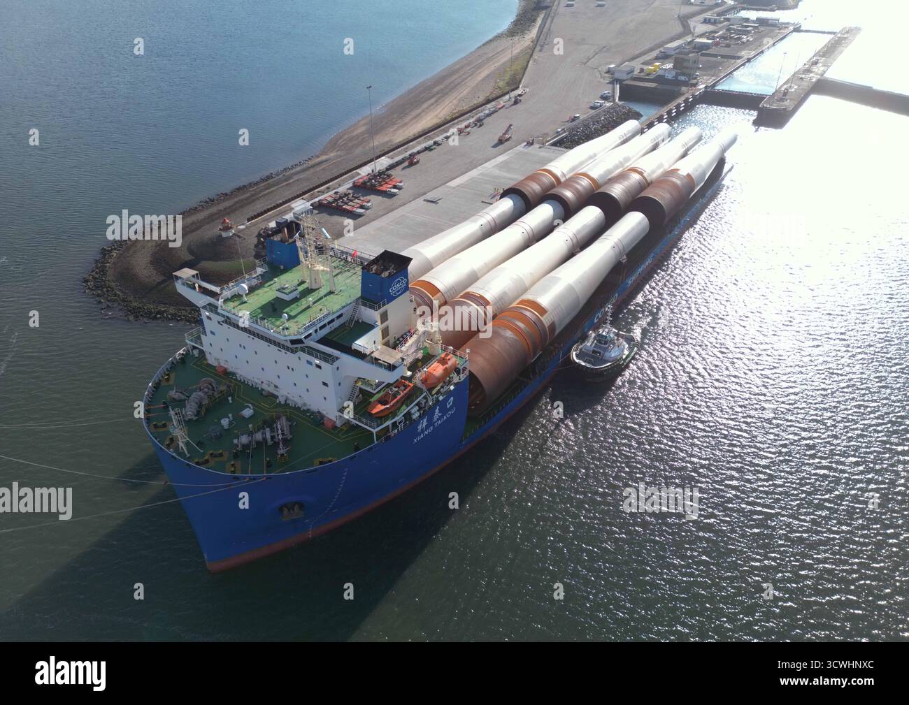 UK: Mv Xiang Tai Kou, Edinburgh, 12 October 2025 UK: Mv Xiang Tai Kou ...