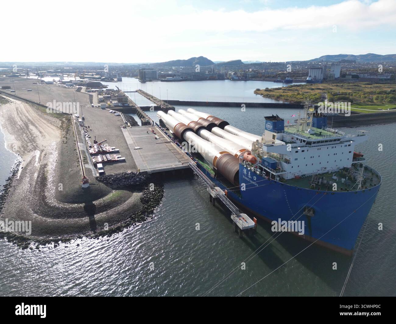 UK: Mv Xiang Tai Kou, Edinburgh, 12 October 2025 UK: Mv Xiang Tai Kou ...