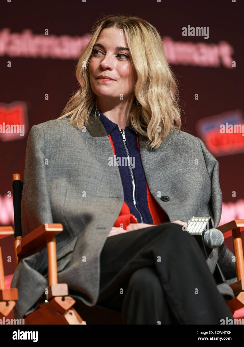 Annie Murphy attends panel for Tubi's 'Breaking Bear' during New York ...