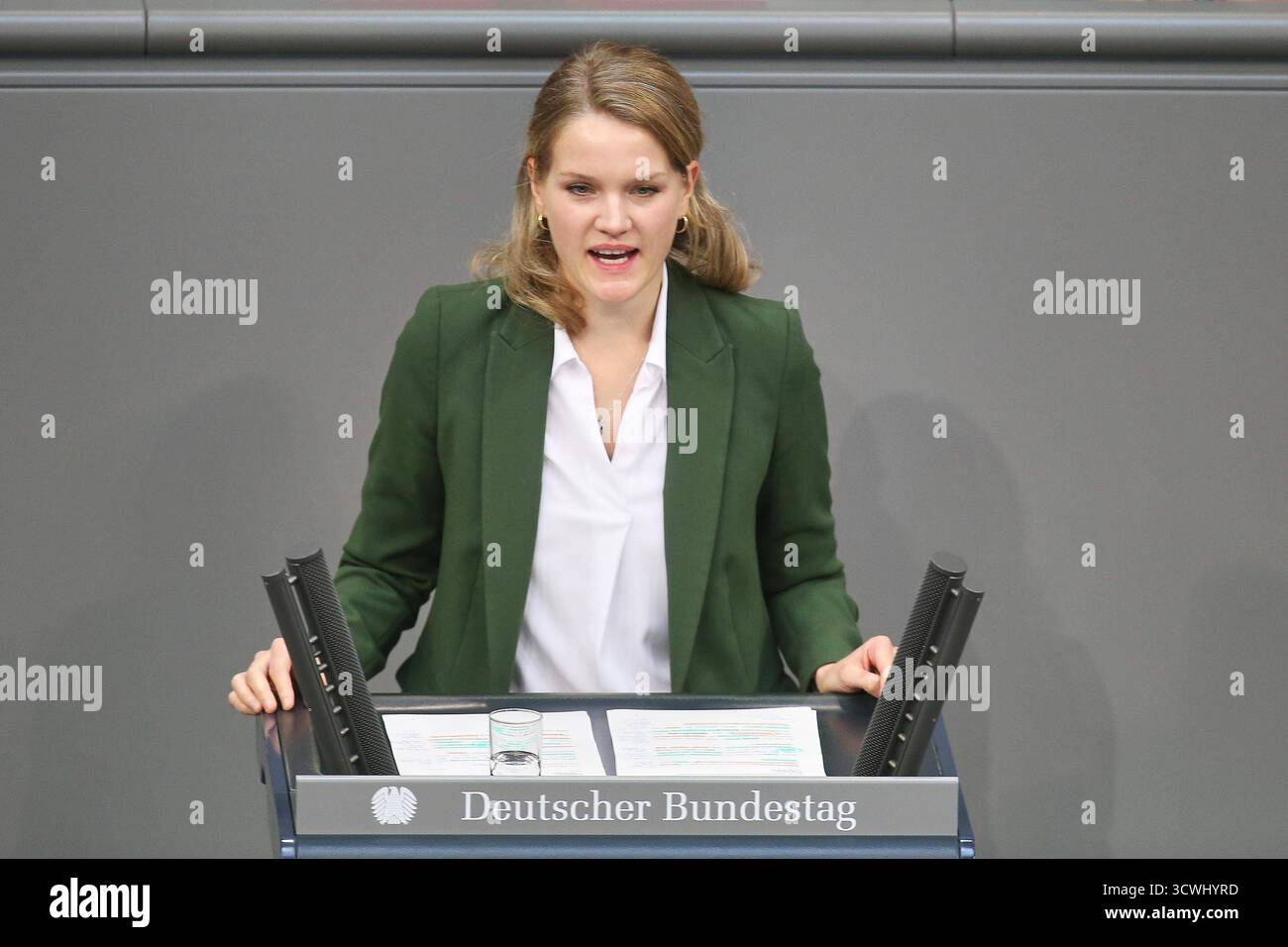 Berlin, Deutschland, 09.10.2025: Deutscher Bundestag: 31 ...